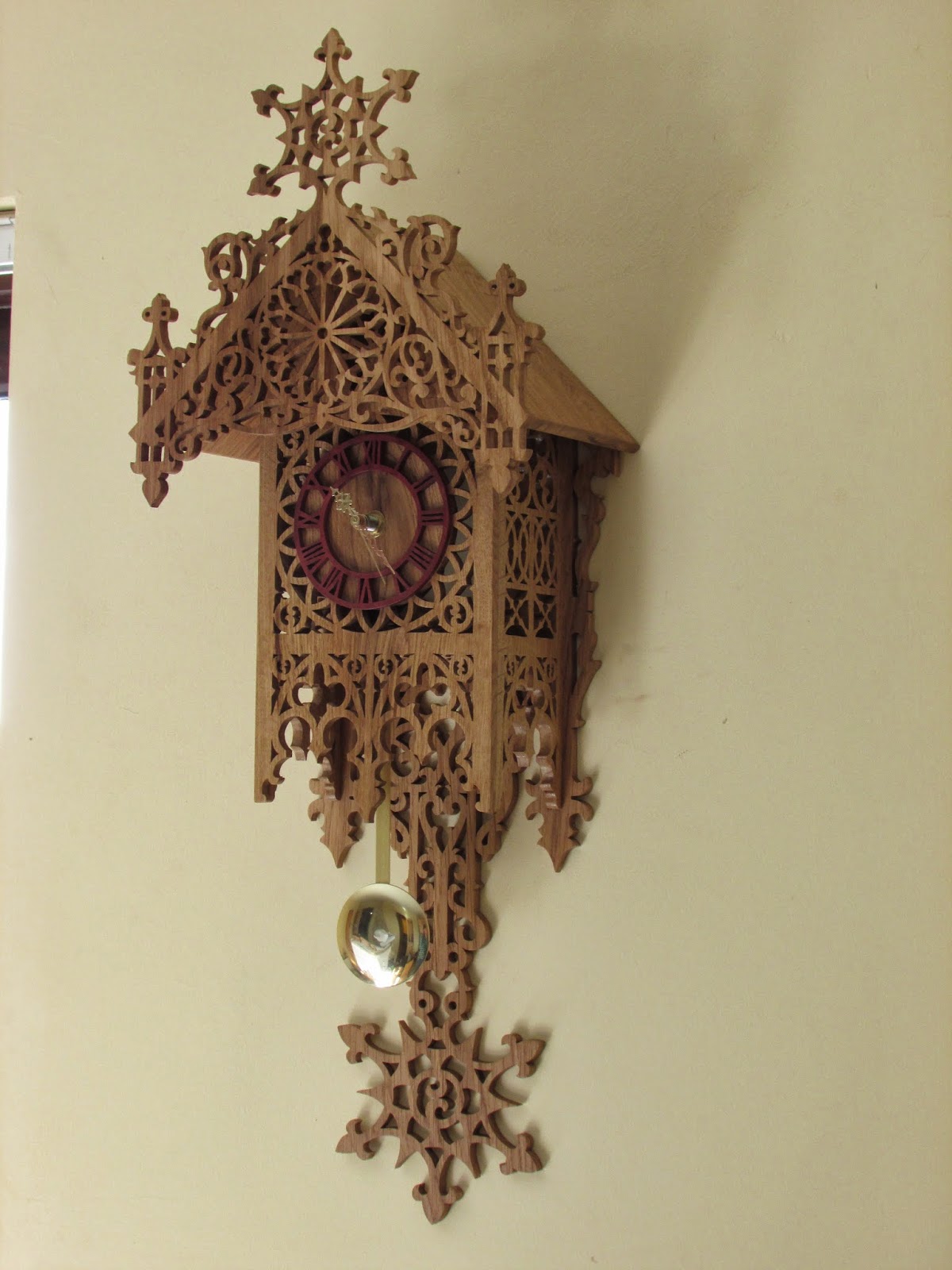 Oilgate Woodcraft: Fretwork Wall Clock.