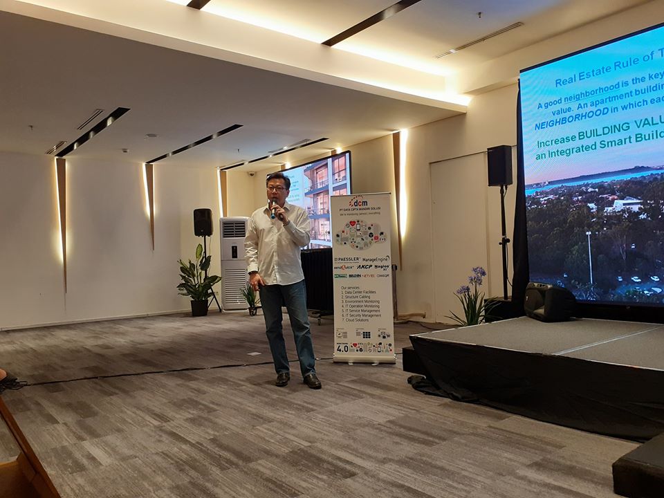 Kegiatan Seminar IoT and CyberSecurity for Smart Building 31 Jan 2020