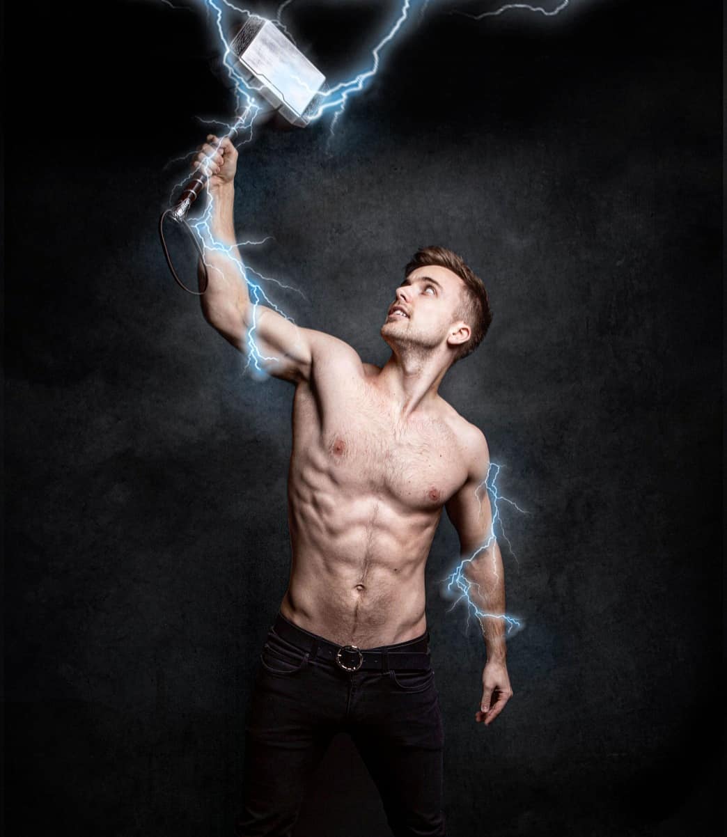 Alexis_Superfan's Shirtless Male Celebs: Parry Glasspool shirtless ...