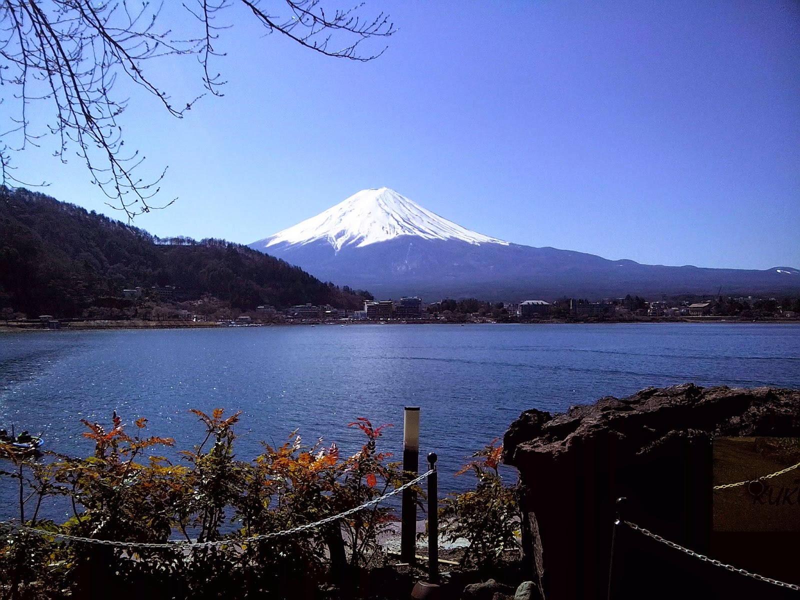 Travel Now!: Going to Mt Fuji By Bus