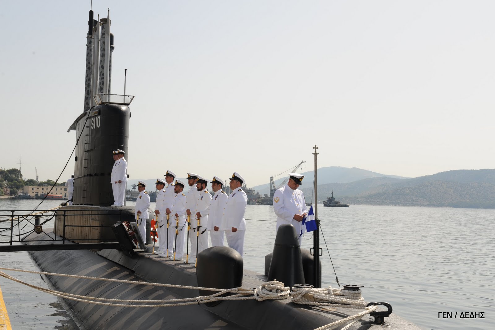 Περί Αλός: ΤΟ ΣΤΡΑΤΗΓΙΚΟ ΠΡΟΒΛΗΜΑ ΑΠΟΣΤΟΛΗΣ ΥΠΟΒΡΥΧΙΩΝ ΣΤΗΝ ΚΥΠΡΟ ΚΑΙ Η ...