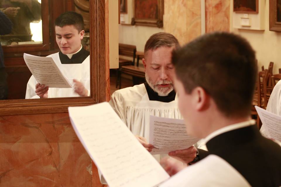 New Liturgical Movement: Tonsure, Minor Orders and Subdiaconal ...