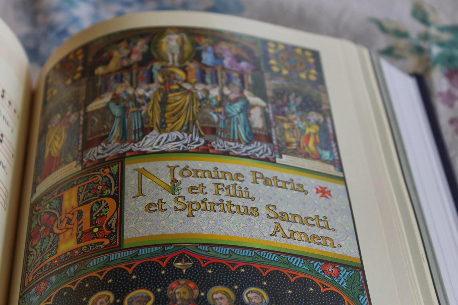 A Catholic Life: Book Review: St. Edmund Campion Missal