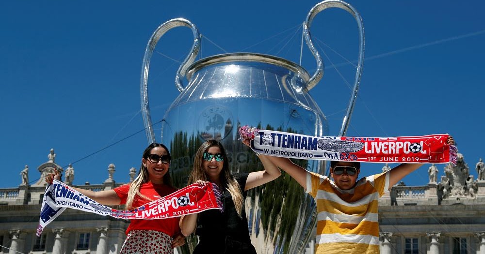 Champions League trophy shown off in Madrid as final countdown begins