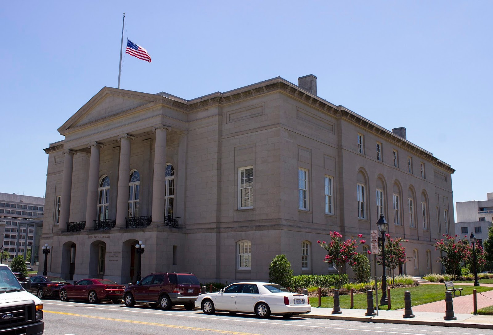 TradArch: Classical vs Modernist, Federal Buildings of Washington DC