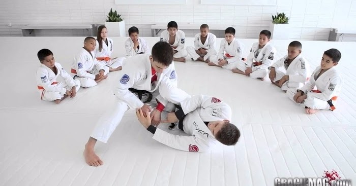 Tornate in palestra sereni ~ maxbjj