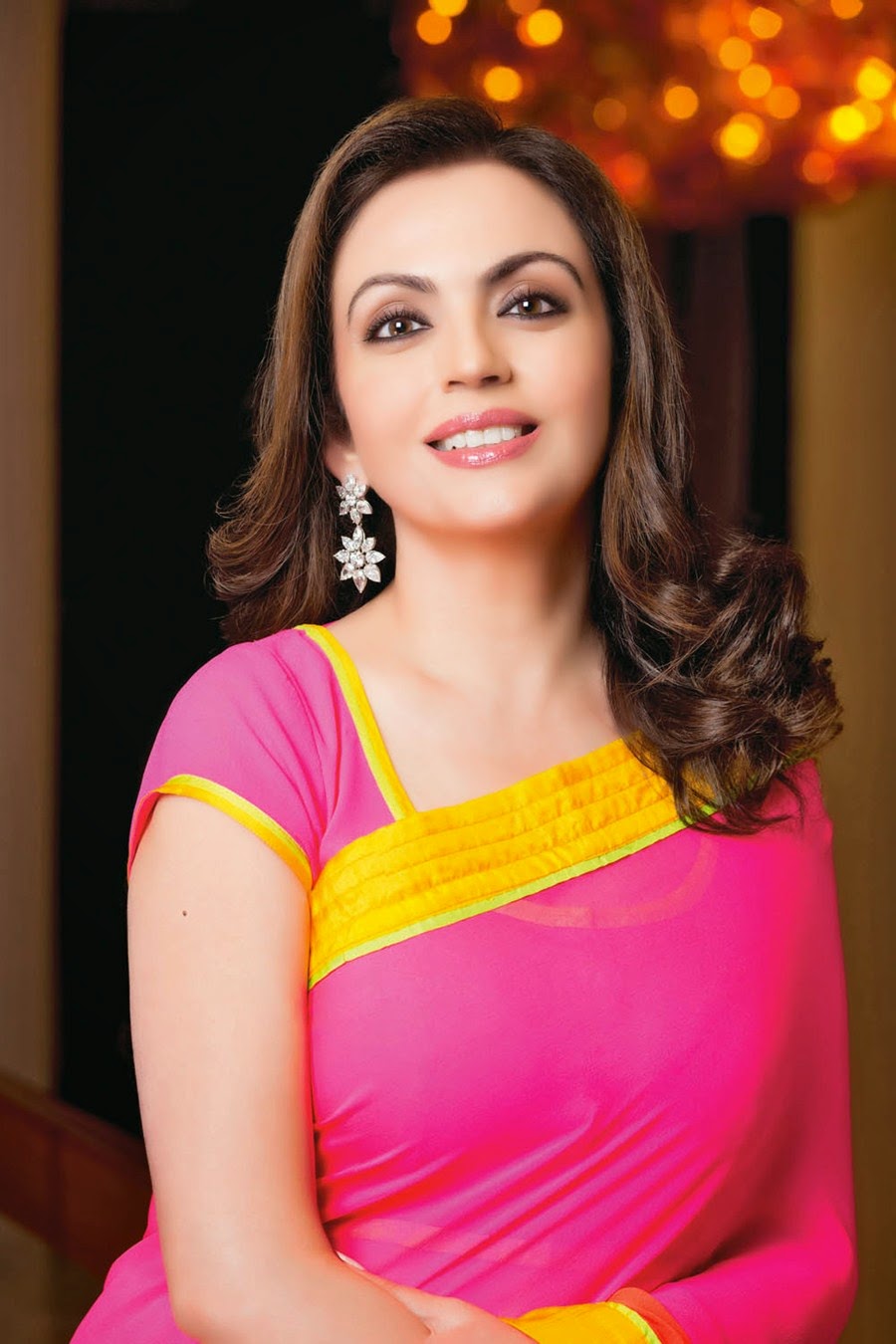 Neeta Ambani Fans: Preety and Elegant Neeta Ambani Smiling - Looking ...