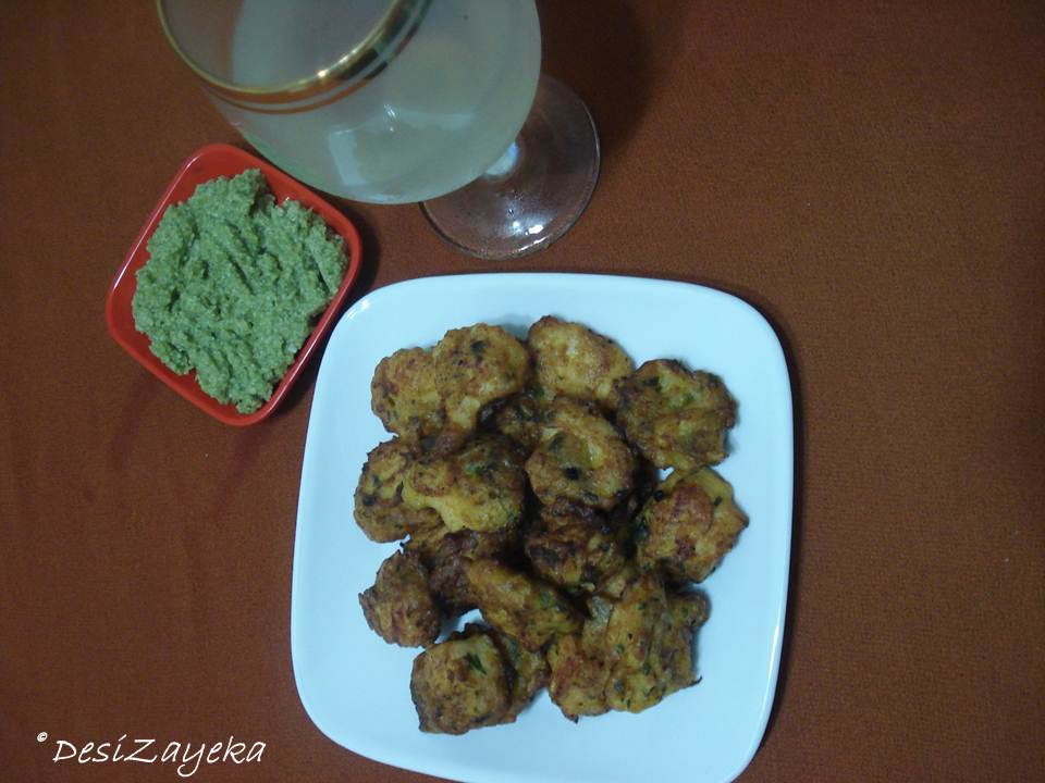 Chicken Pakora ~ Desi Zayeka