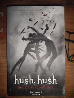 Más allá de las páginas: Hush, hush de Becca Fitzpatrick