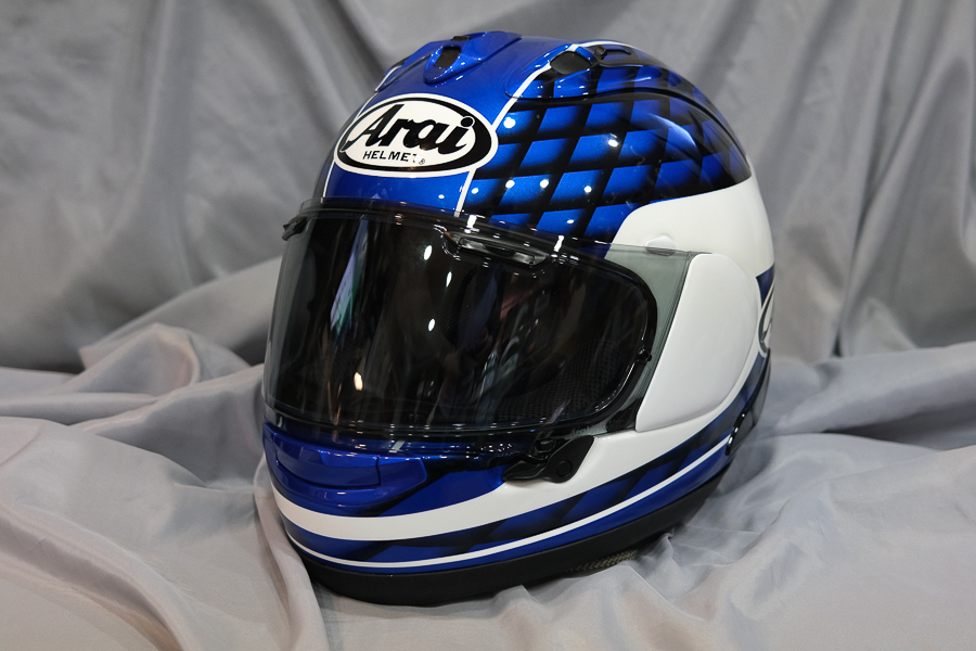 Racing Helmets Garage: Arai RX-7X (RX-7V) "Taira" by Yuhiro&M Designs