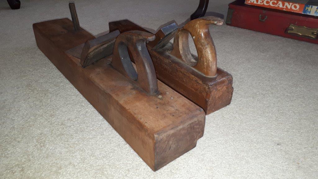 The Valley Woodworker: Panel raising or Badger planes?