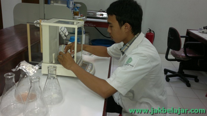 Cara Membuat Media Nutrient Agar dan Nutrient Broth - JakBelajar