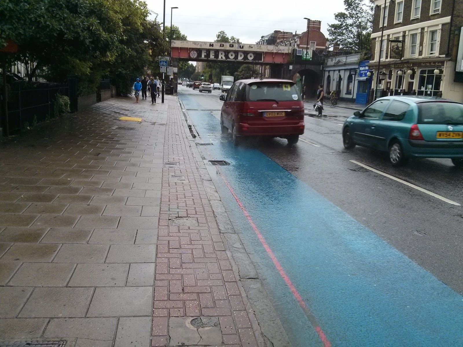 Hackney cyclist: Bow roundabout Cycle Superhighway 2 update