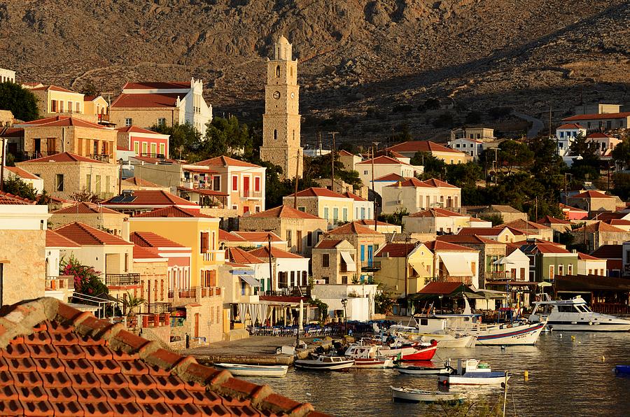 P'acá y p'allá: Halki. Un altro posto dove andare a vivere.