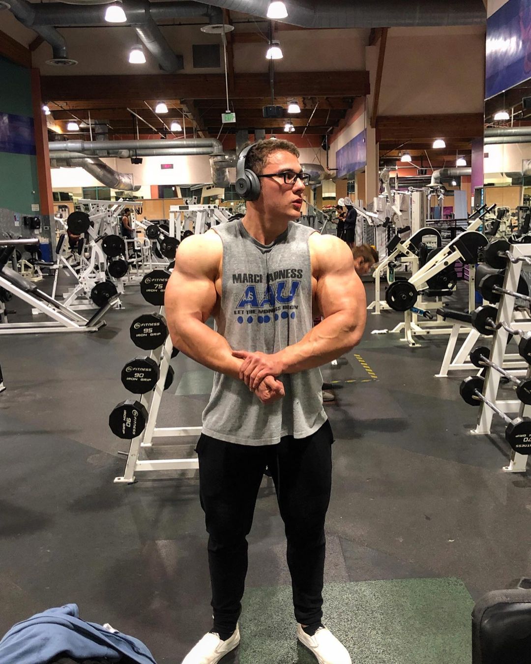 the beauty of male muscle: Anthony