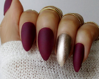 Very Berry: Matte Berry Nails for Fall Season