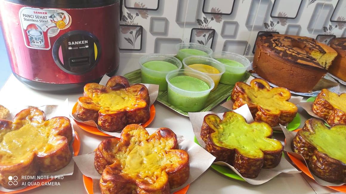 Kue khas Banjarmasin : Bingka Telur olahan Ibu Hj.Uning