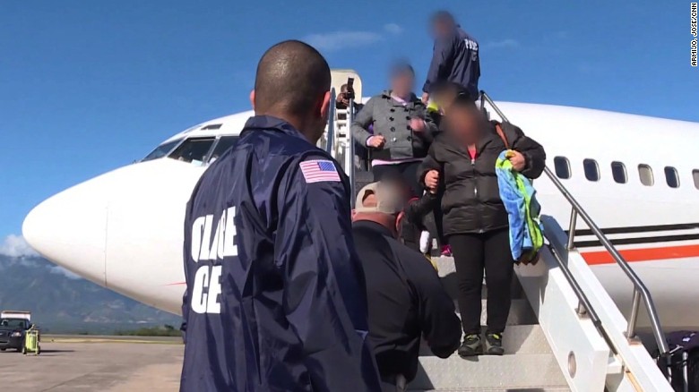 Kathryn's Report: ICE Air: How U.S. Immigration and Customs Enforcement ...