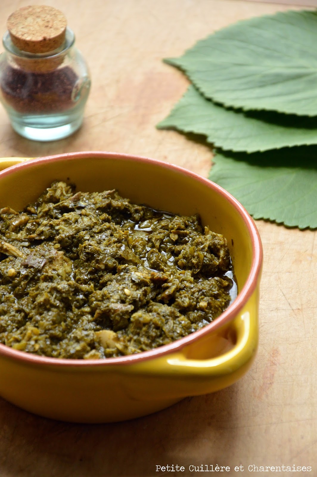 Petite Cuillère et Charentaises: Pondu du Congo {Ragoût de feuilles de ...