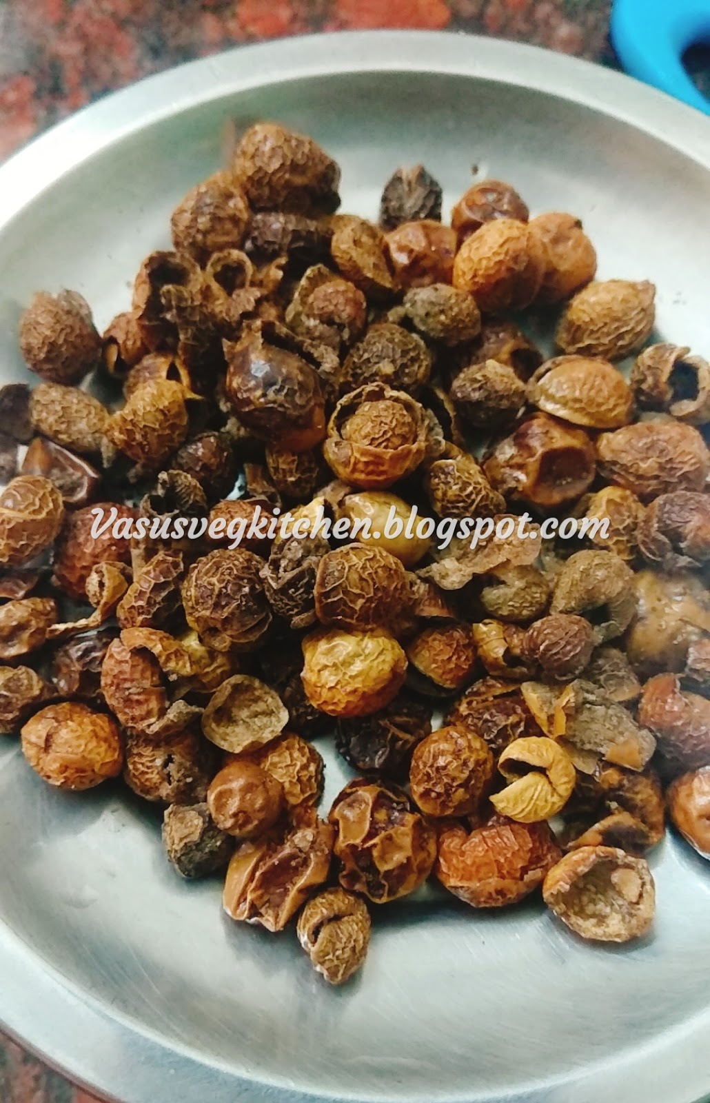 Vasusvegkitchen: Sundakkai Vatha Kuzhambu || Usthikaya pulusu || Tamil ...