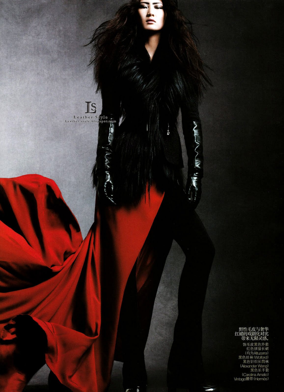 Leather style, latex couture, vinyl fashion: designers, photographers ...