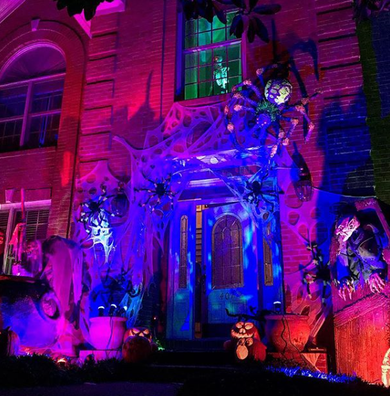 PUMPKINROT.COM: The Blog: Terror On Reyburn Drive