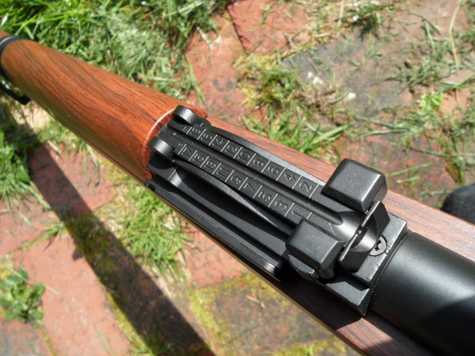 Four Bees: Mauser Karabiner 98k, Dboys 98k Airsoft Rifle