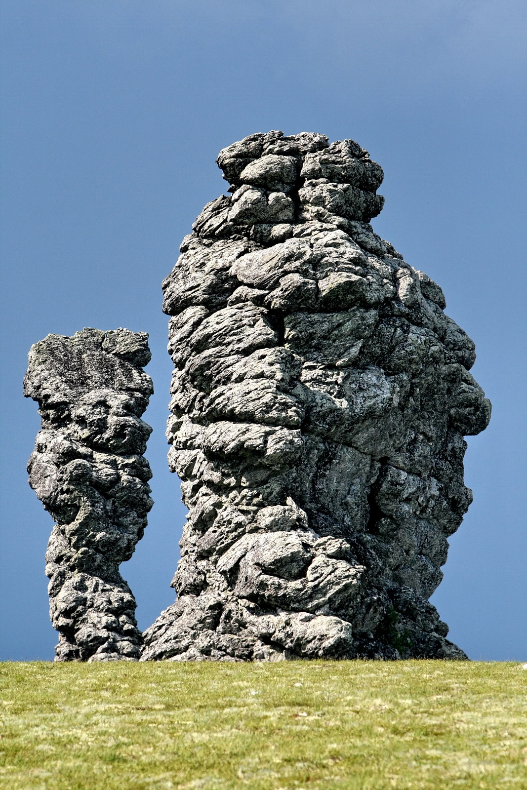 The Manpupuner Rock Formations – Russia’s Seven Strong Men ~ Kuriositas