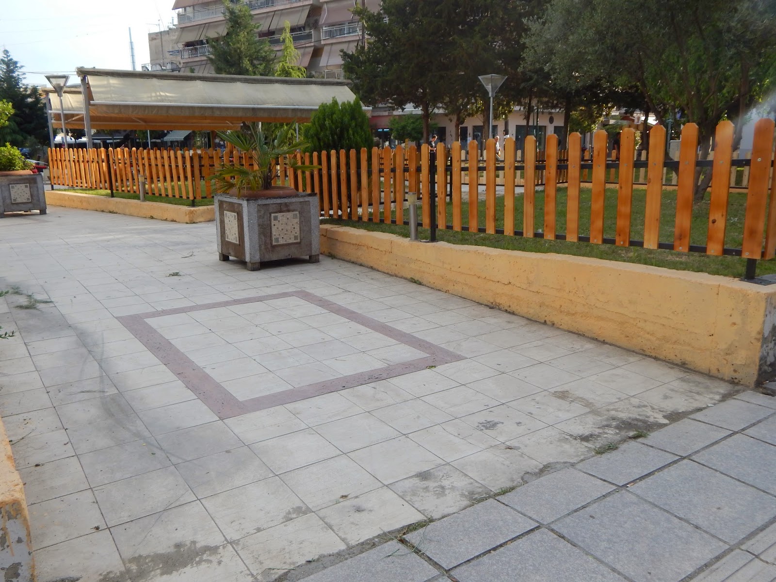 ΜΙΑ ΠΑΙΔΙΚΗ ΧΑΡΑ «ΞΕΦΥΤΡΩΣΕ» ΣΤΟ ΚΕΝΤΡΟ ΤΗΣ ΑΛΕΞΑΝΔΡΕΙΑΣ - Valtos(i)