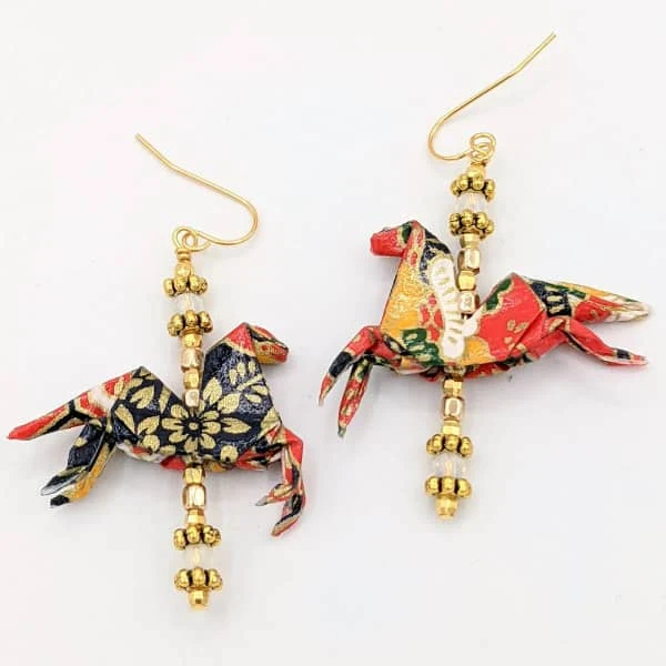 Exquisite Japanese Paper Jewelry by CleOrigami