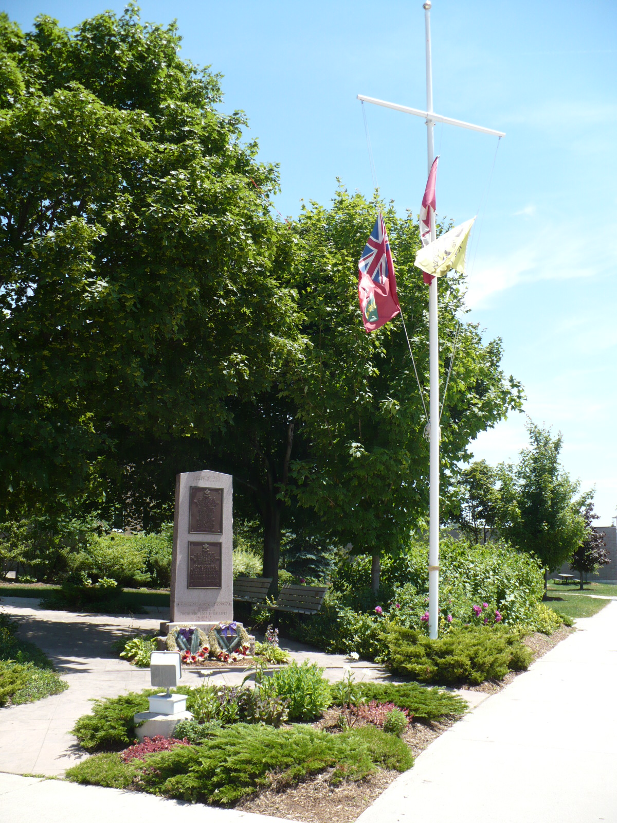 Ontario War Memorials: Caledon East