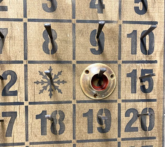 Stencil a Rustic Bingo Advent Calendar