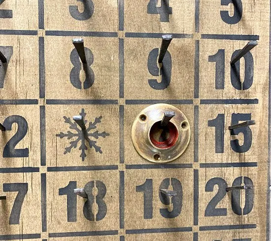 Stencil a Rustic Bingo Advent Calendar