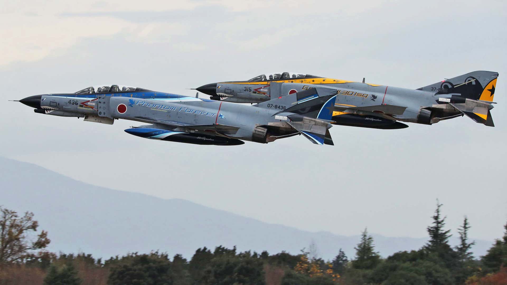 Japan scheduled to retire its last frontline F-4 Phantom fighters ...