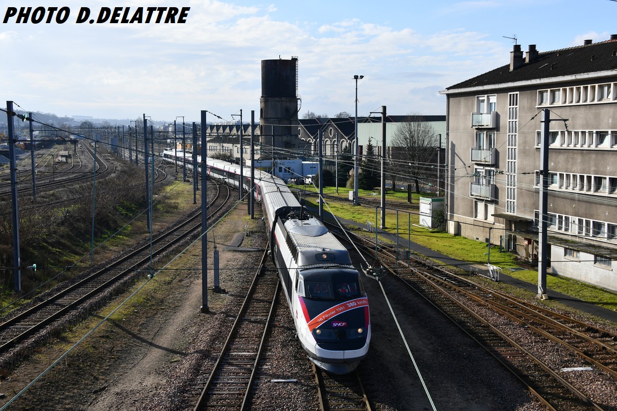 LA PASSION DU TRAIN: Anniversaire avec la rame TGV PSE 16 du record de 1981