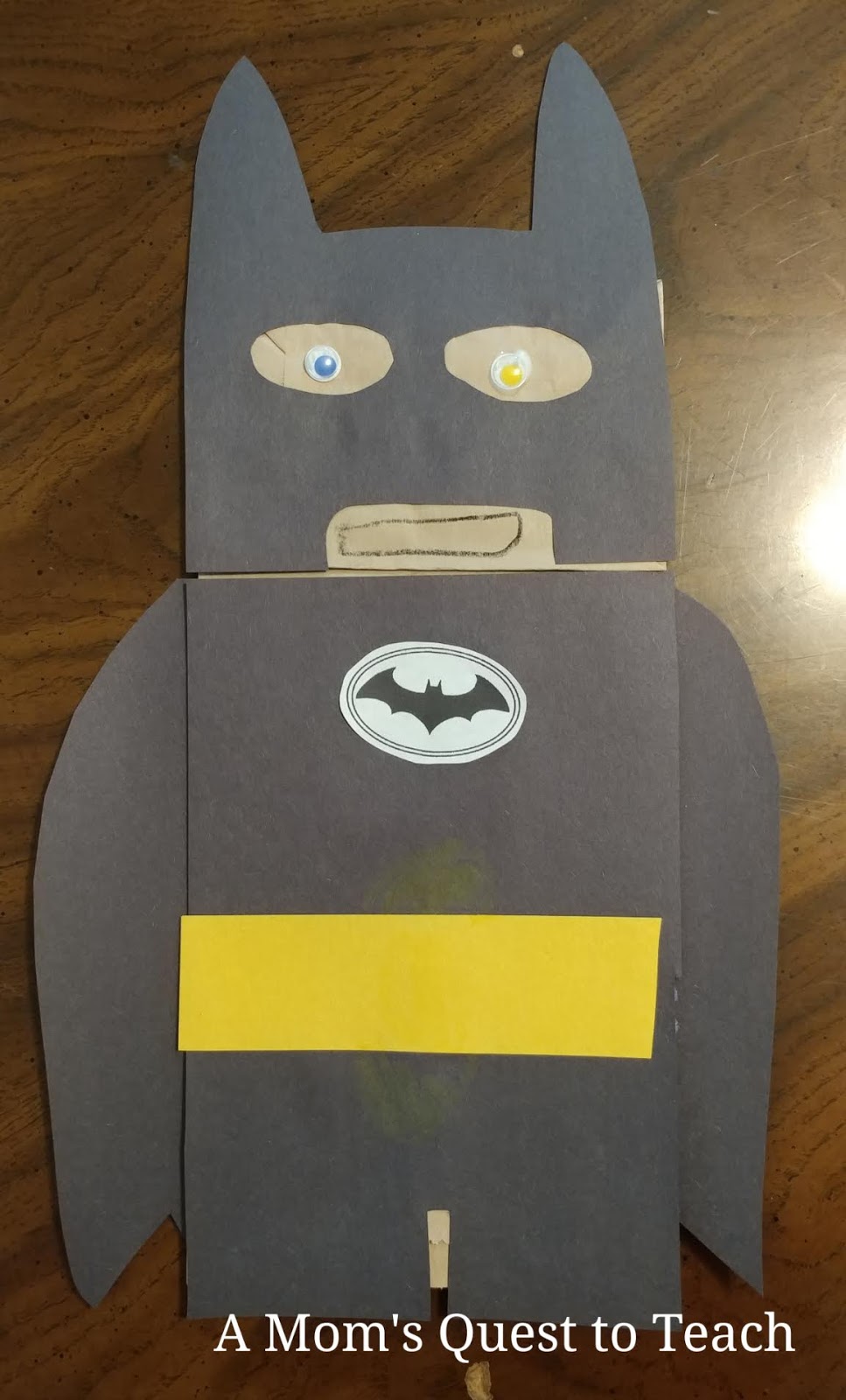 A Mom's Quest to Teach: Crafts: Superheroes & Villains: Batman Paper ...
