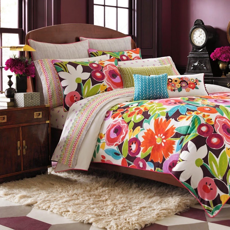 Eye For Design: Decorating With Today's Bold Floral Patterns.