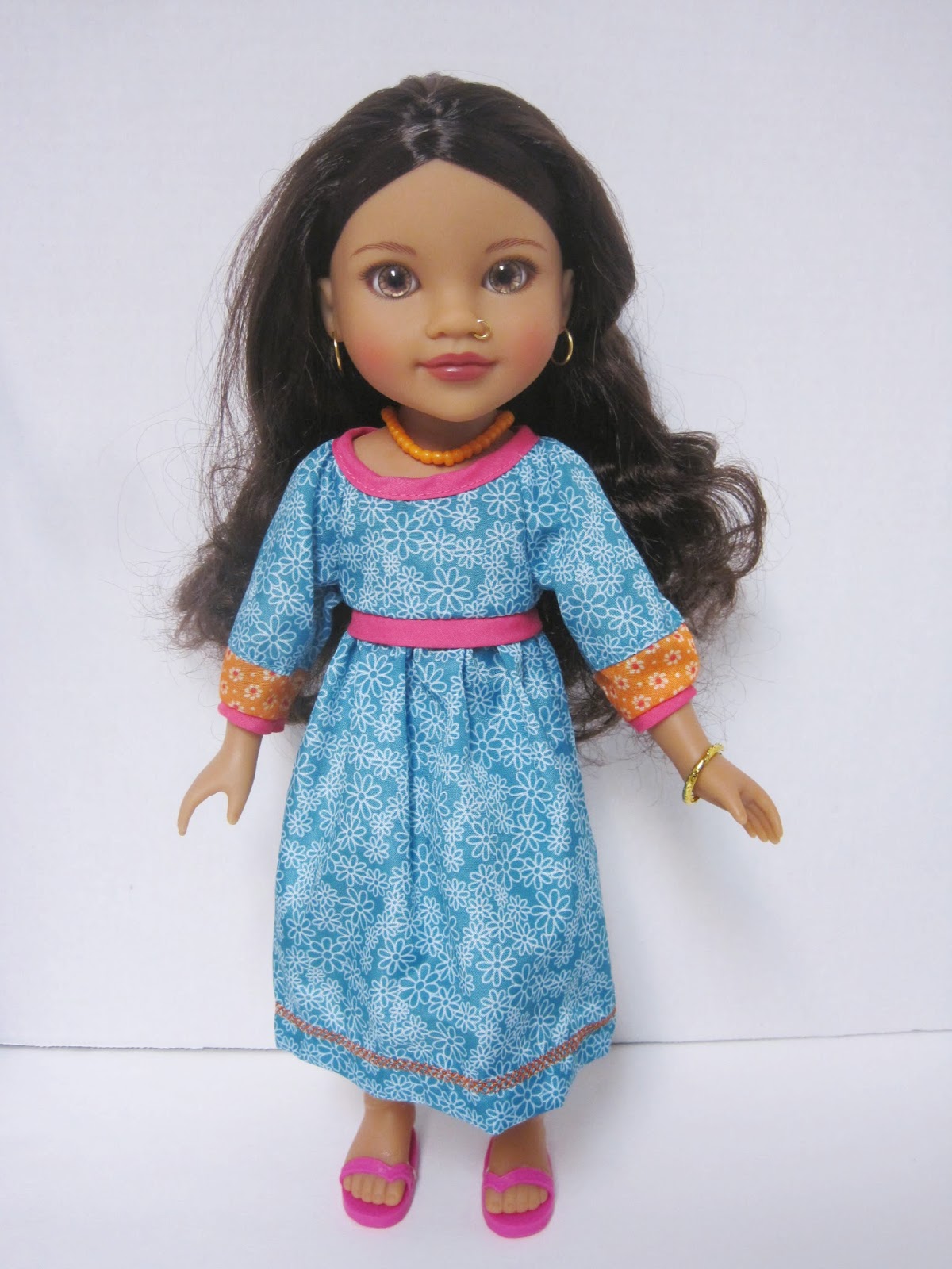 Never Grow Up: A Mom's Guide to Dolls and More: New Hearts For Hearts ...