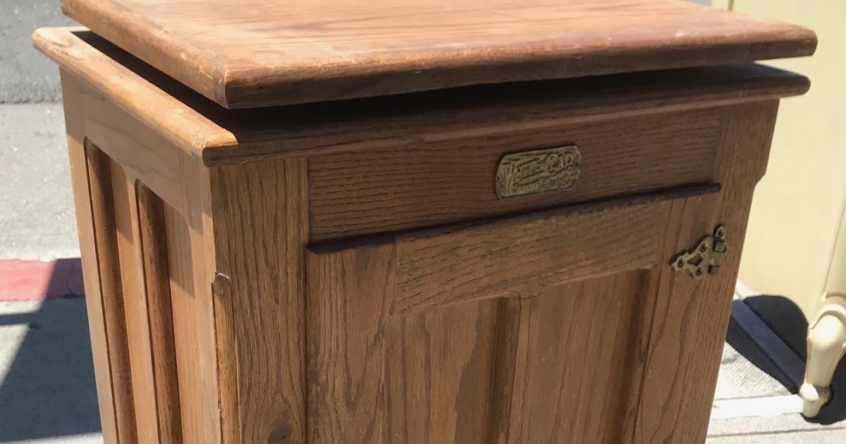 UHURU FURNITURE & COLLECTIBLES: SOLD #29769 White Clad Ice Box Style 27 ...