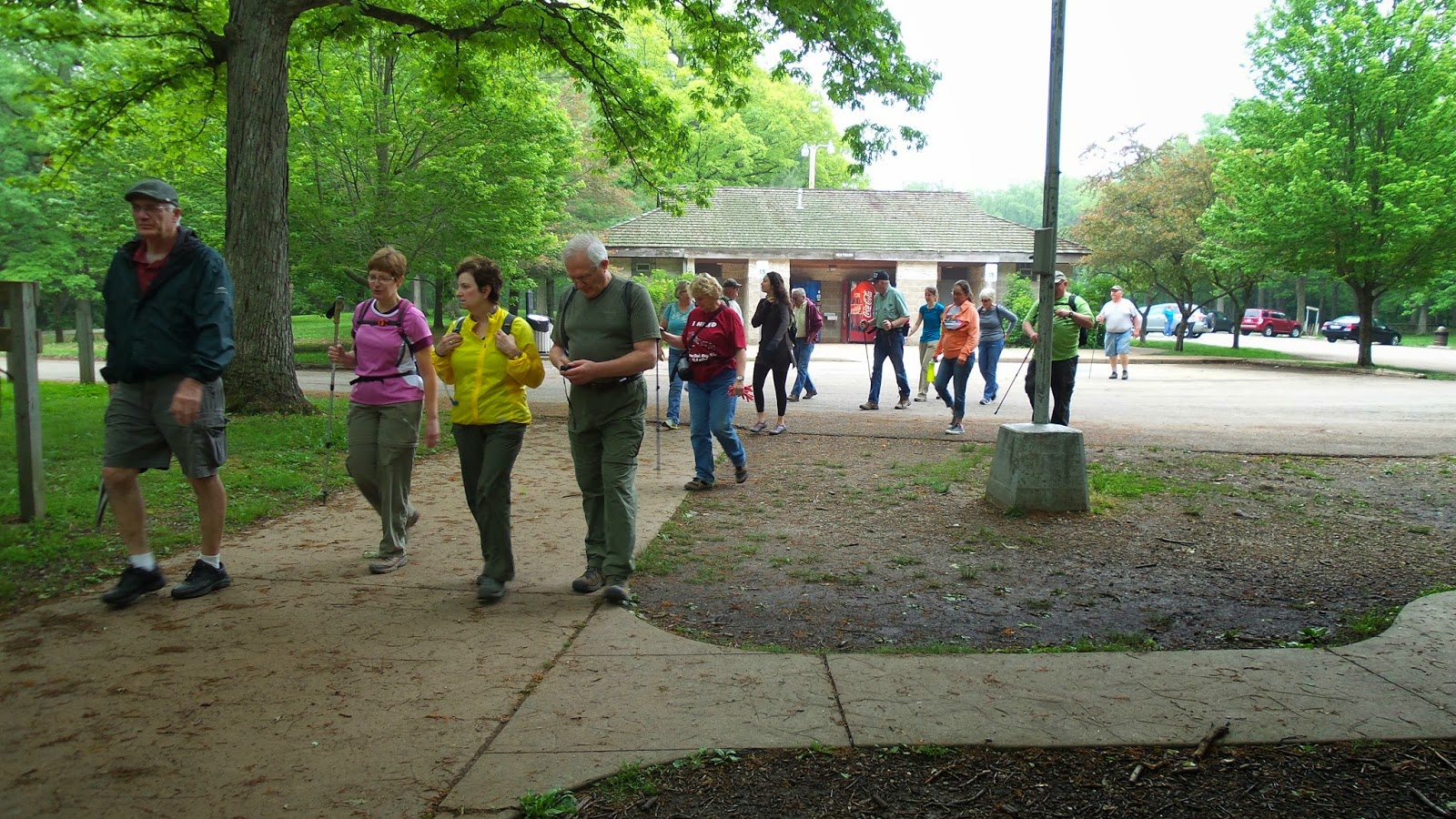 Hike Starved Rock: May 29, 2014 Matthiessen Park