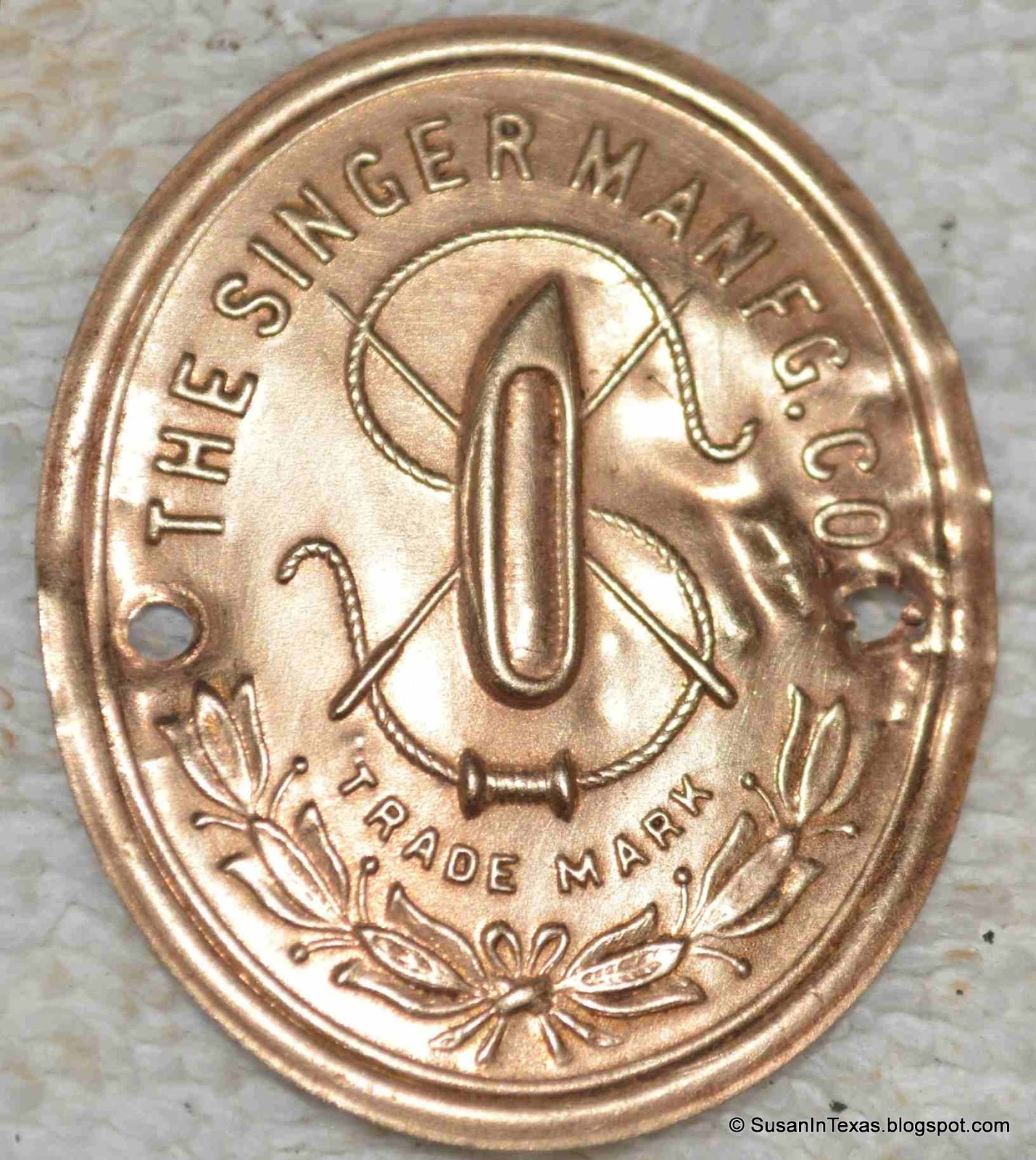 Susan's Texas Quilting Adventures: Singer Restoration Saturday - Singer ...