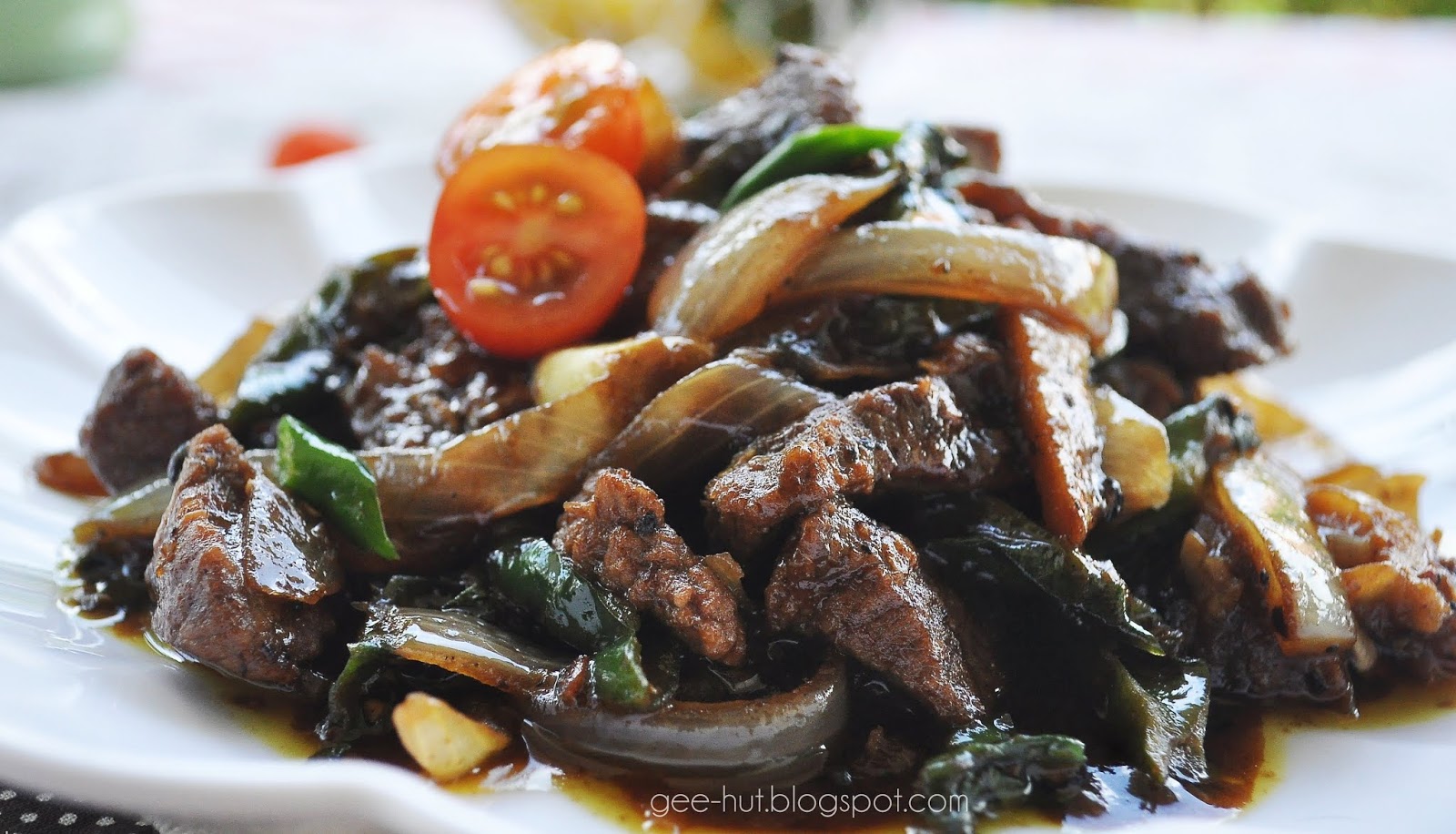 GeeHut: Daging black pepper