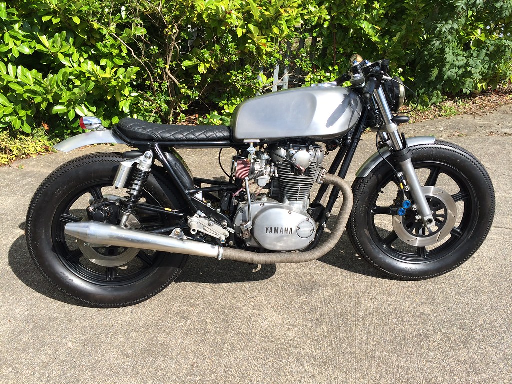 How To Build Custom Brat Style Motorcycle. - Custom motorcycle builder idea