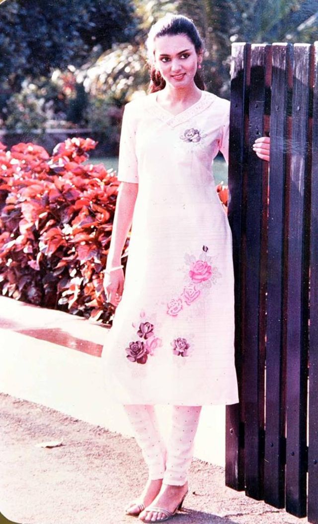 Inside a Hijack: Story of the Braveheart Flight Attendant Neerja Bhanot ...