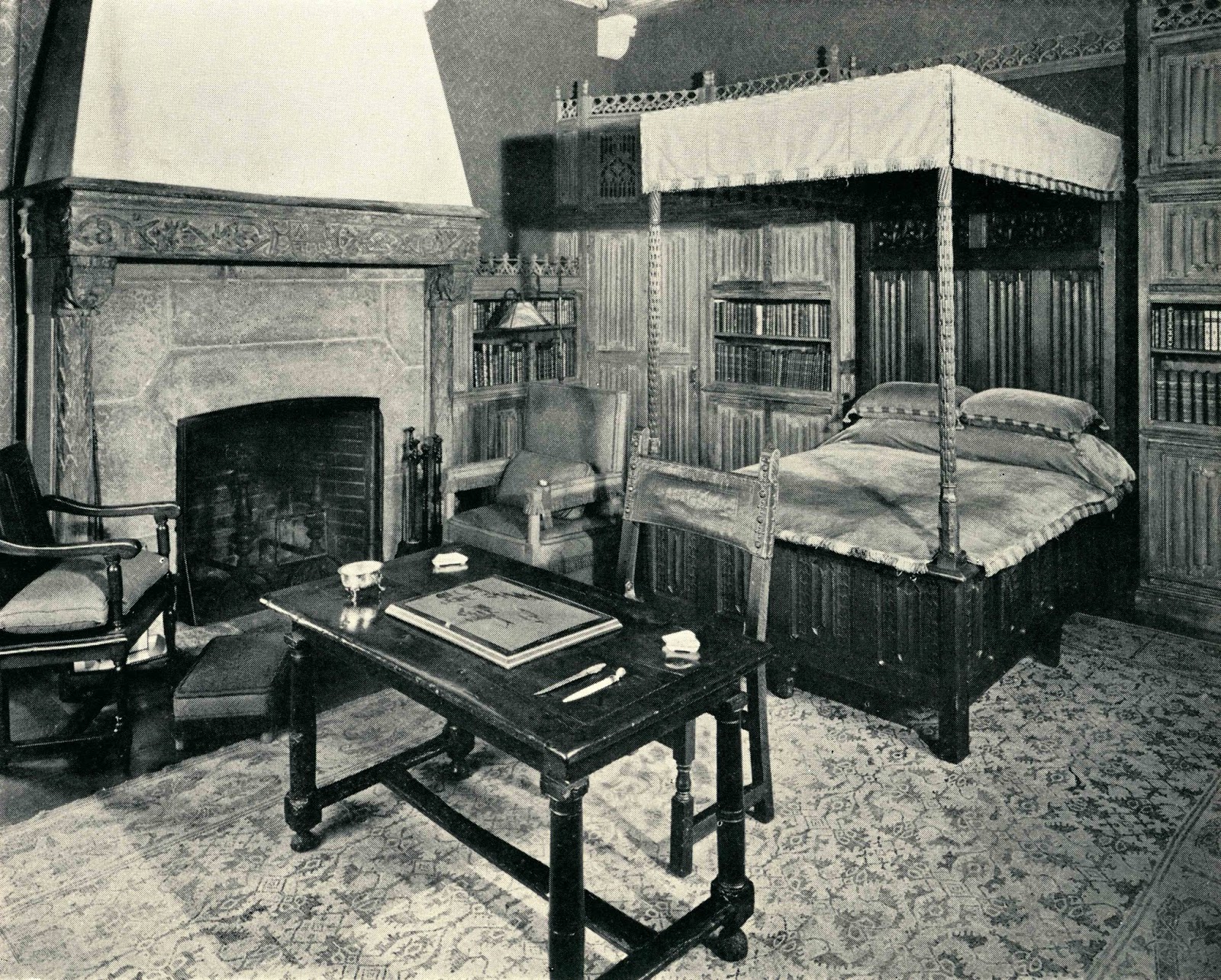 In Gatsby's Footsteps: "Inisfada" - North Hills, New York (Pt. 1)