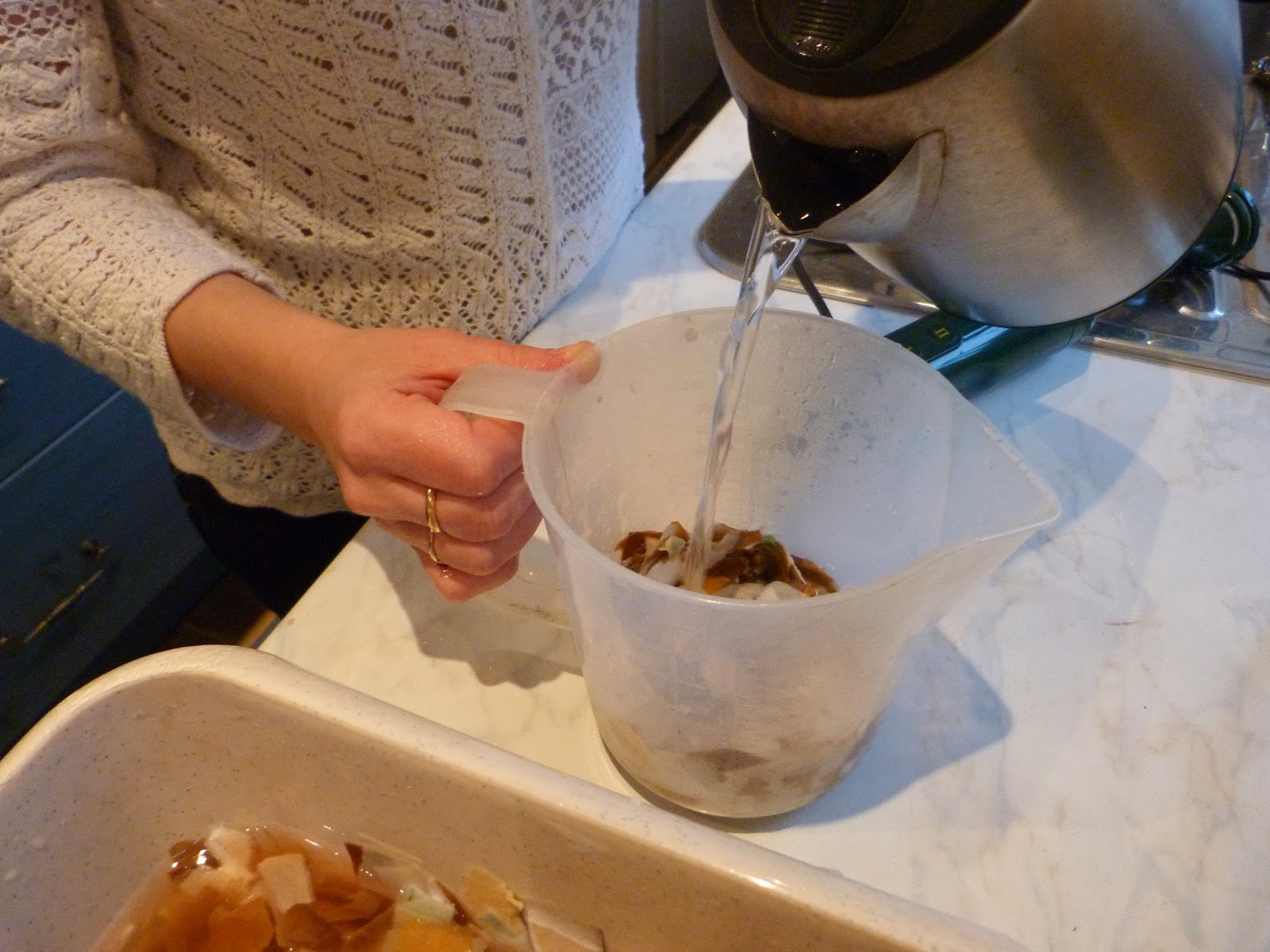 Interlaced-Textile Arts : Making Paper