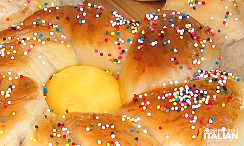 Italian Food: Italian Easter Bread