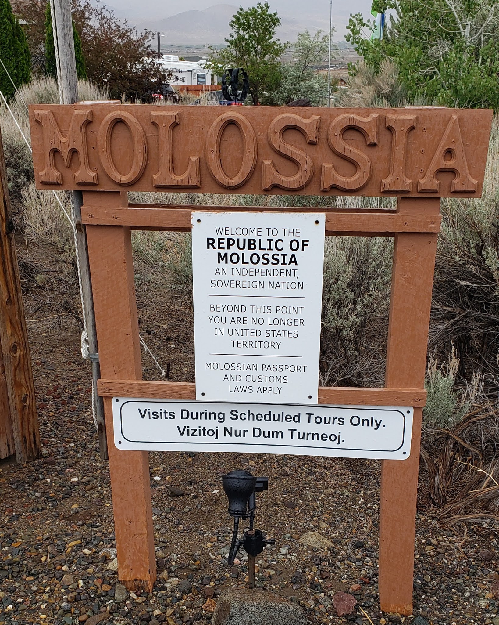 WHERE ARE THE DIXONS TODAY?: A Visit to a Foreign Country - Molossia