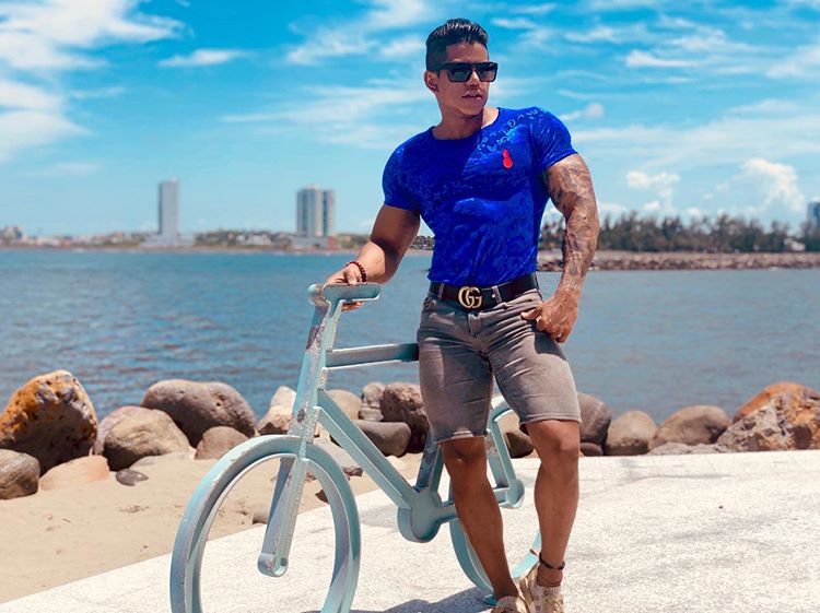 Muscle, Muscle, Muscle: Oscar Alonso 3