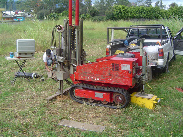 Learning Geology: Sources and receivers in seismic aquisition